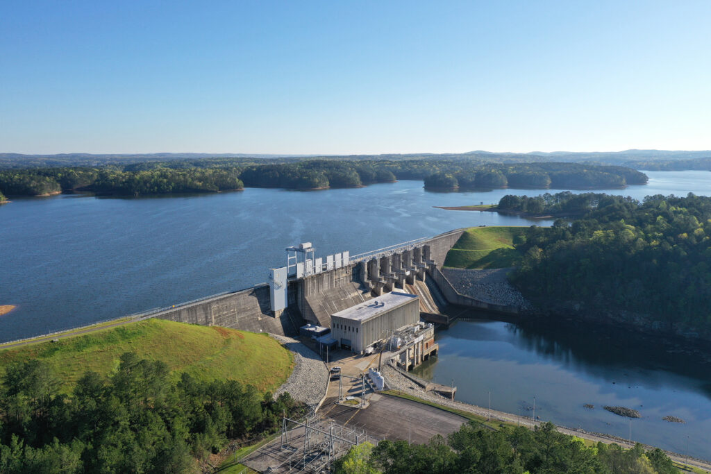 Lay Lake | Lake Level and Dam | Alabama Power Shorelines